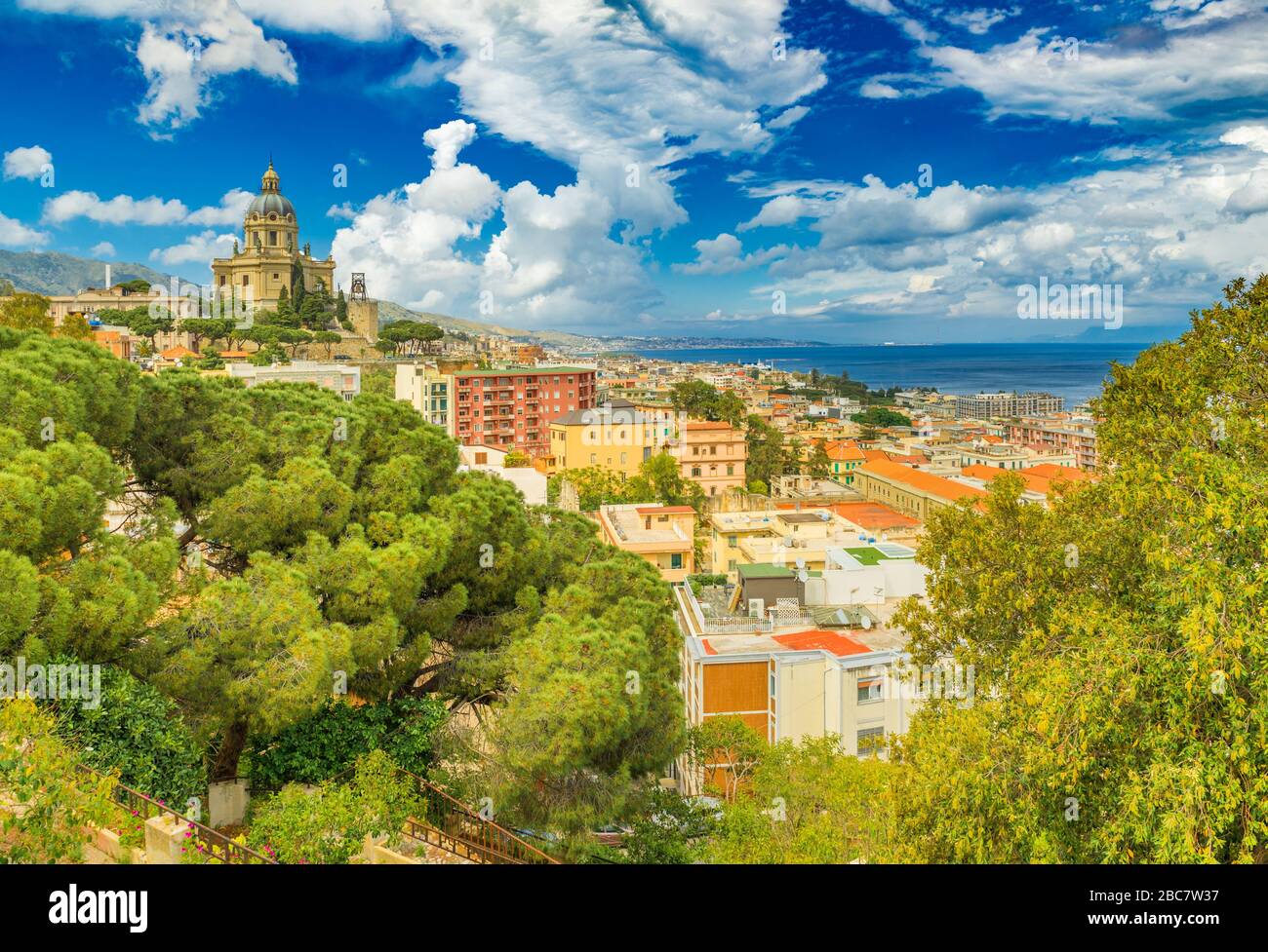 Beautiful cityscape of Messina, Sicily, Italy Stock Photo - Alamy