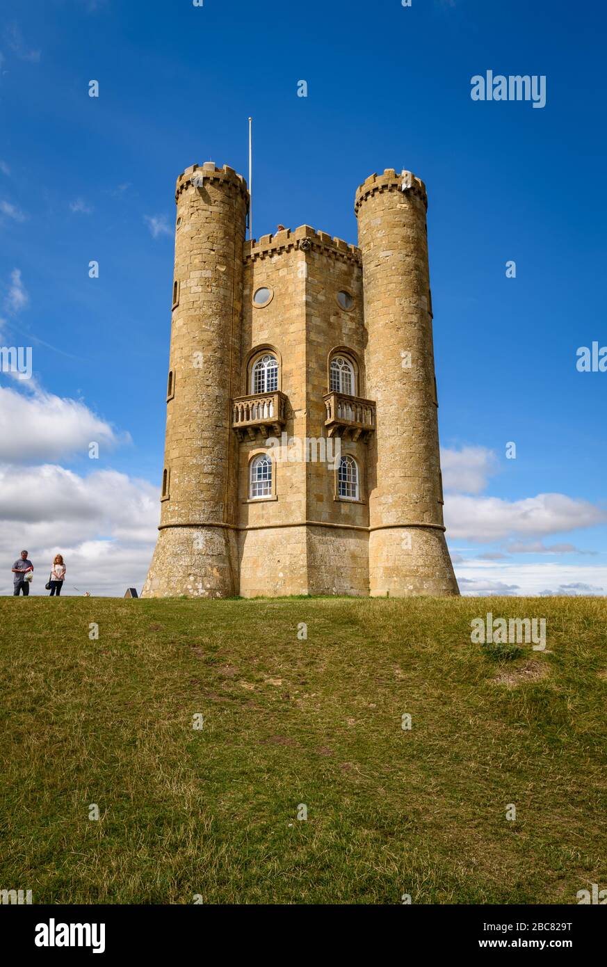 Broadway tower architecture building hi-res stock photography and ...