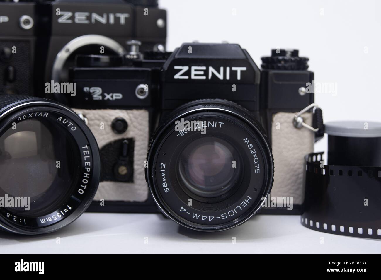 Analogic reflex hi-res stock photography and images - Alamy