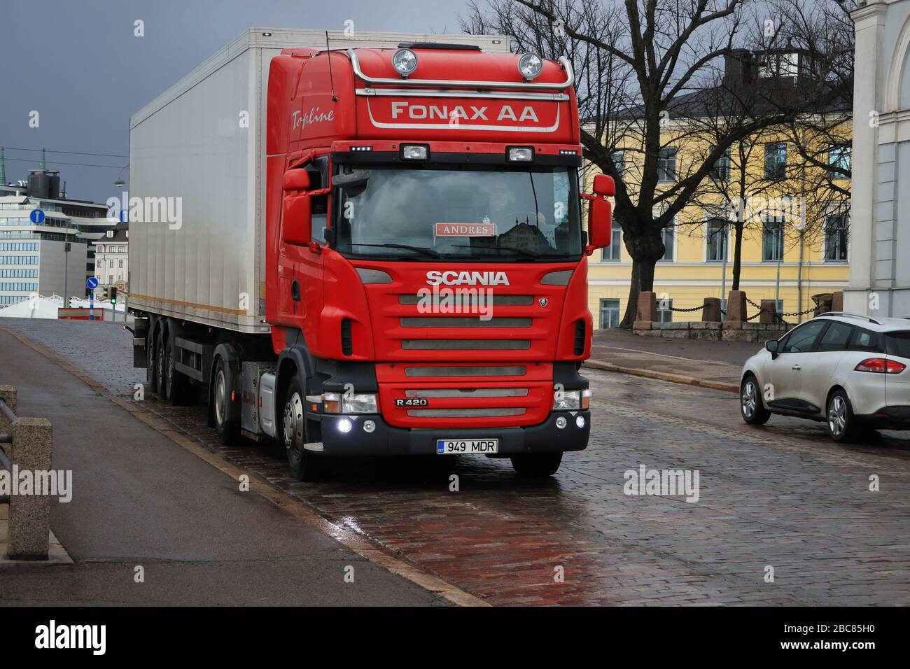 Truck pulling trailer hi-res stock photography and images - Alamy