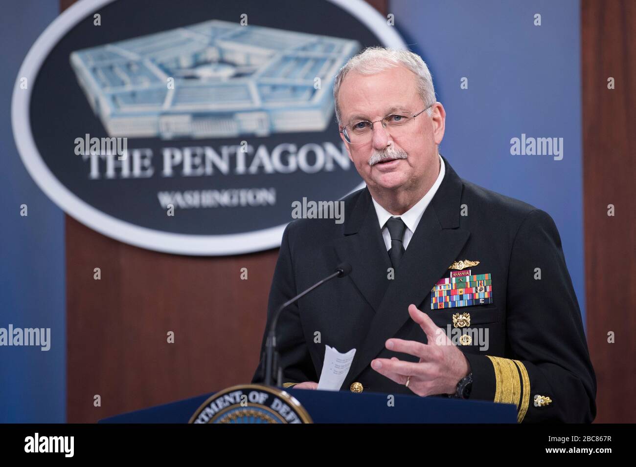 U s navy surgeon hi-res stock photography and images - Alamy