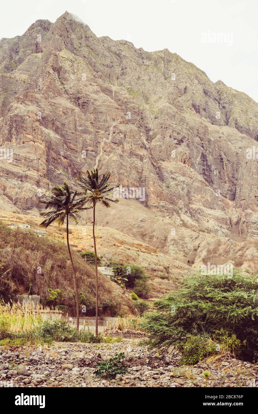 Santo anto island hi-res stock photography and images - Alamy