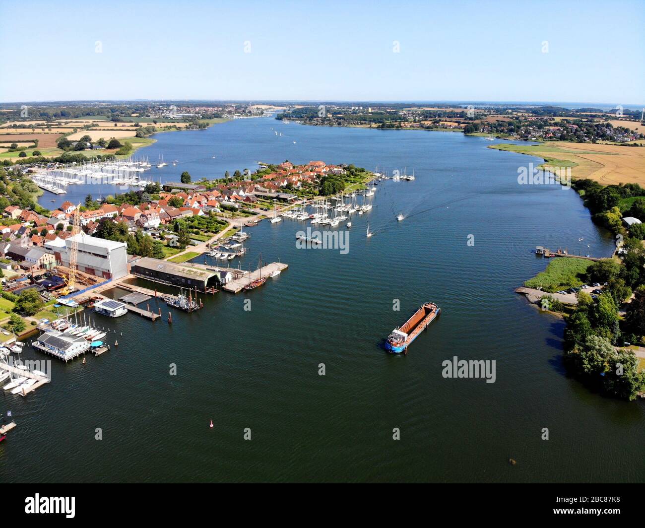 Die Stadt Arnis an der Schlei ist die kleinste Stadt von Deutschland ...