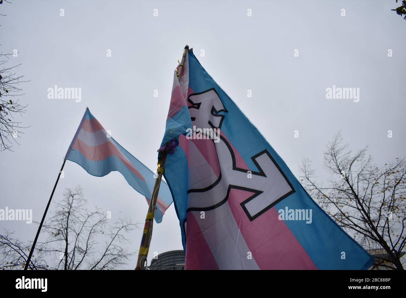 Us embassy pride flag hi-res stock photography and images - Alamy