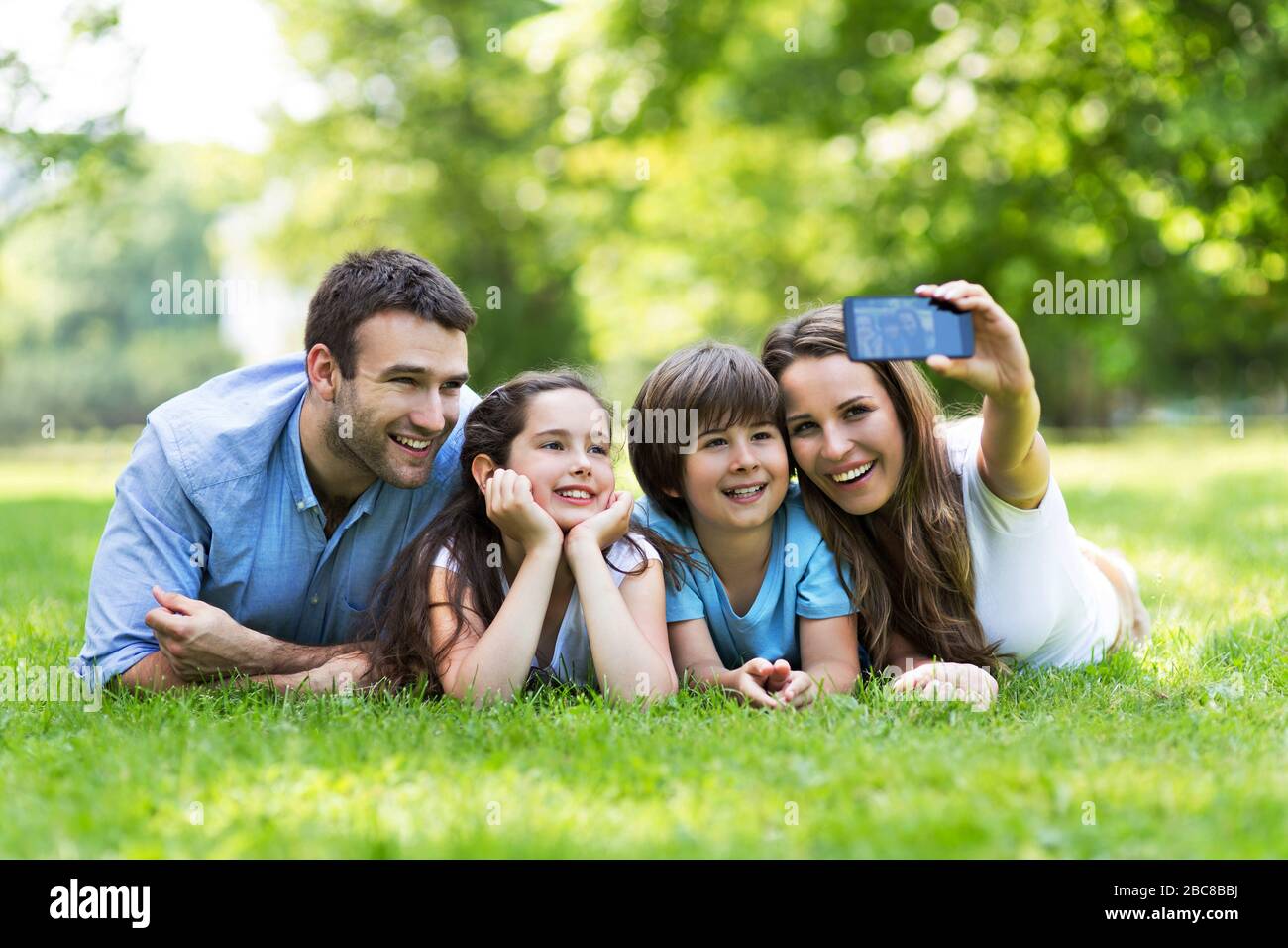 Children mother family hi-res stock photography and images - Alamy
