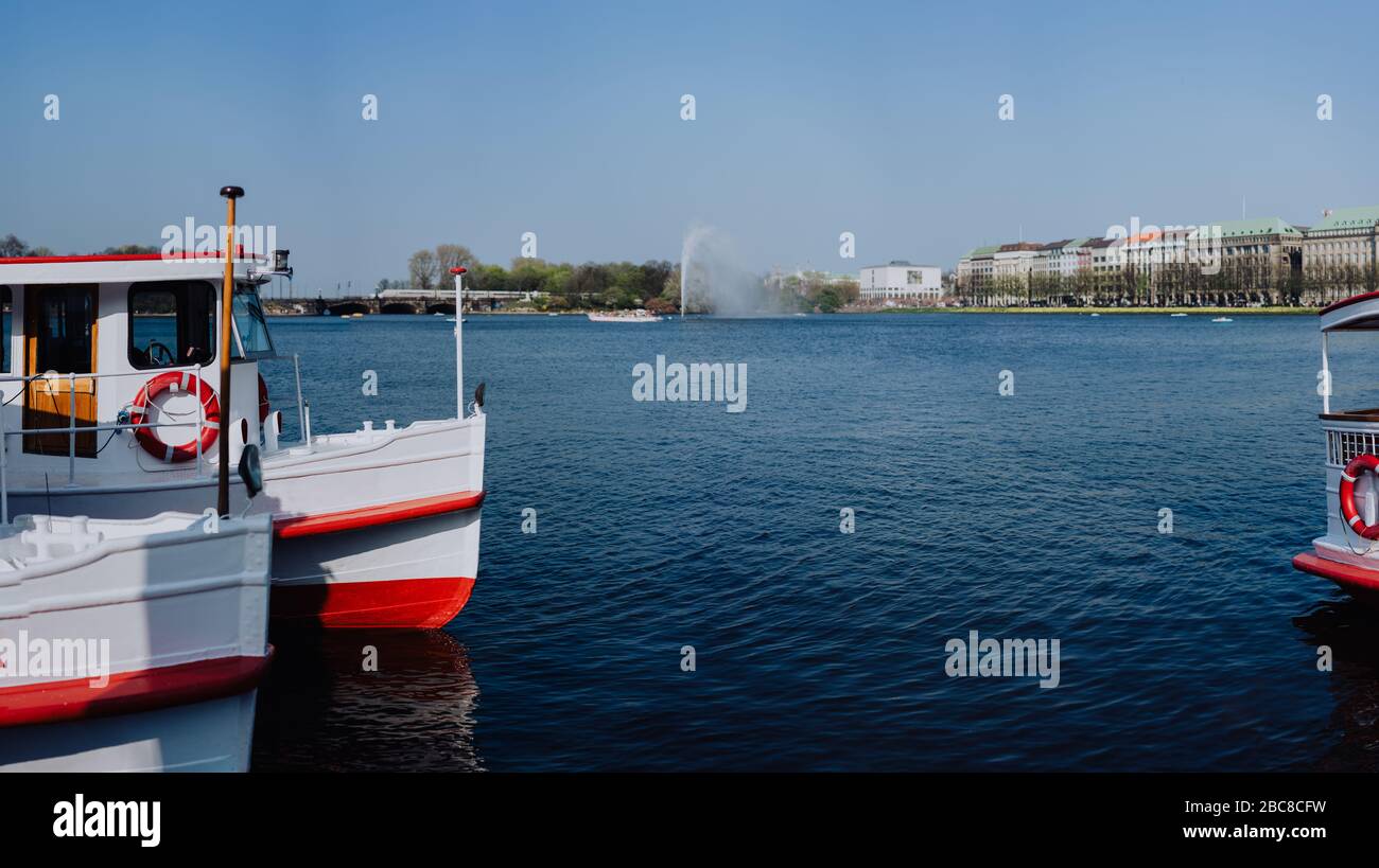 Traditional steamer boat for cruise on the water of Lake Alster ...