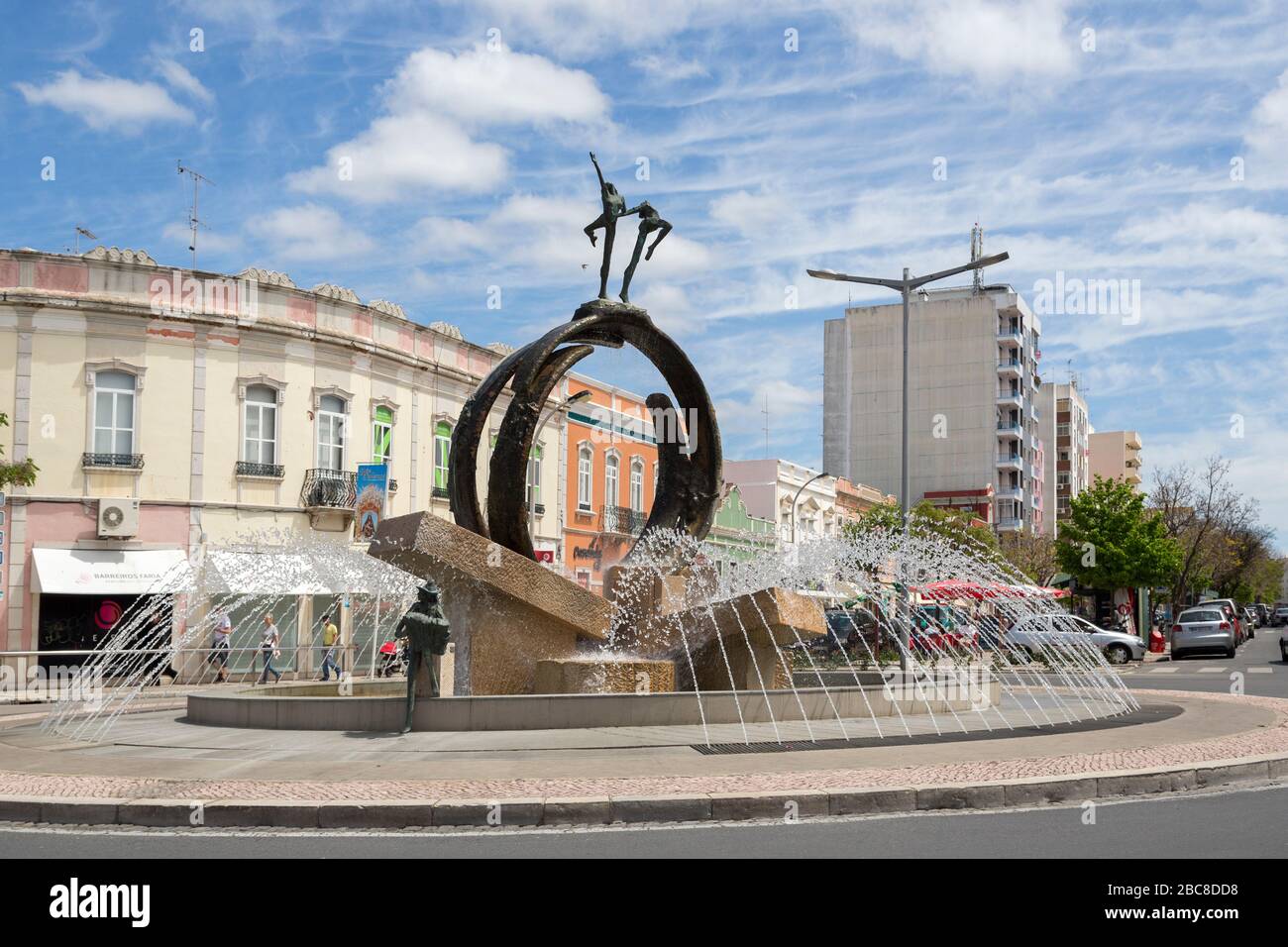 Fountain on roundabout, Loule, Algarve, Portugal Stock Photo - Alamy