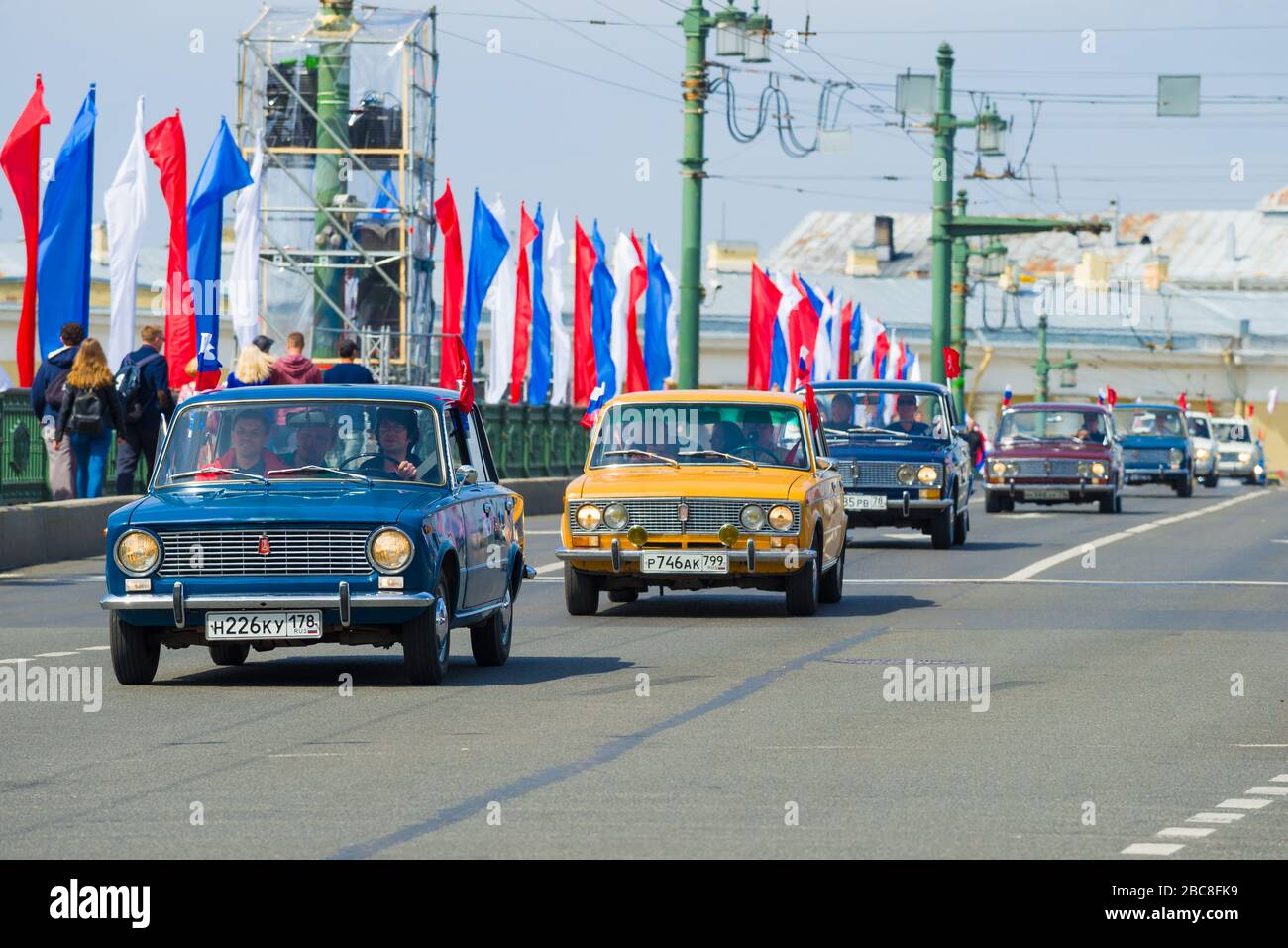 ST. PETERSBURG, RUSSIA - MAY 25, 2019: Column of Soviet Zhiguli cars at ...