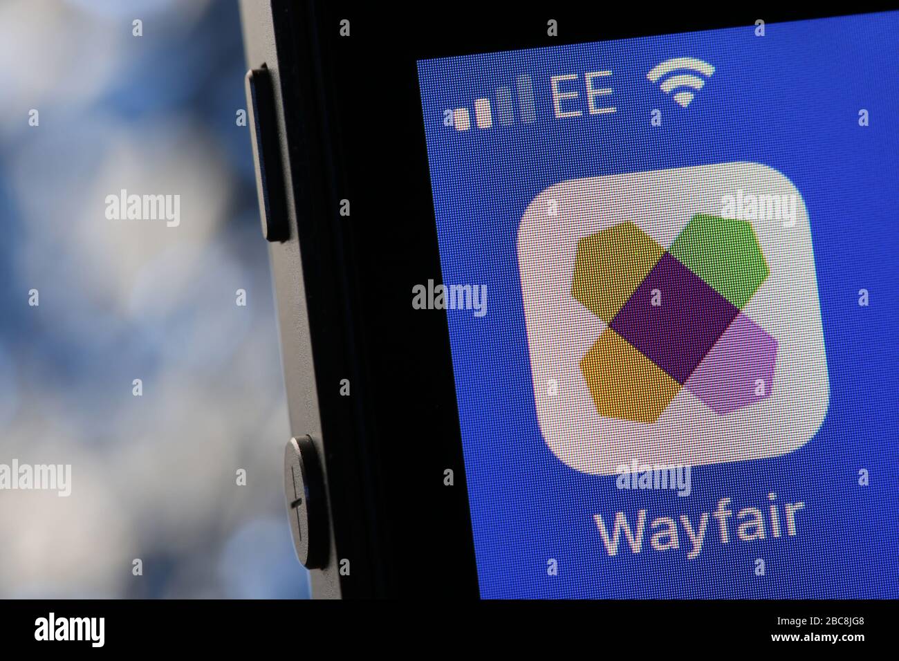 Wayfair shopping hi-res stock photography and images - Alamy