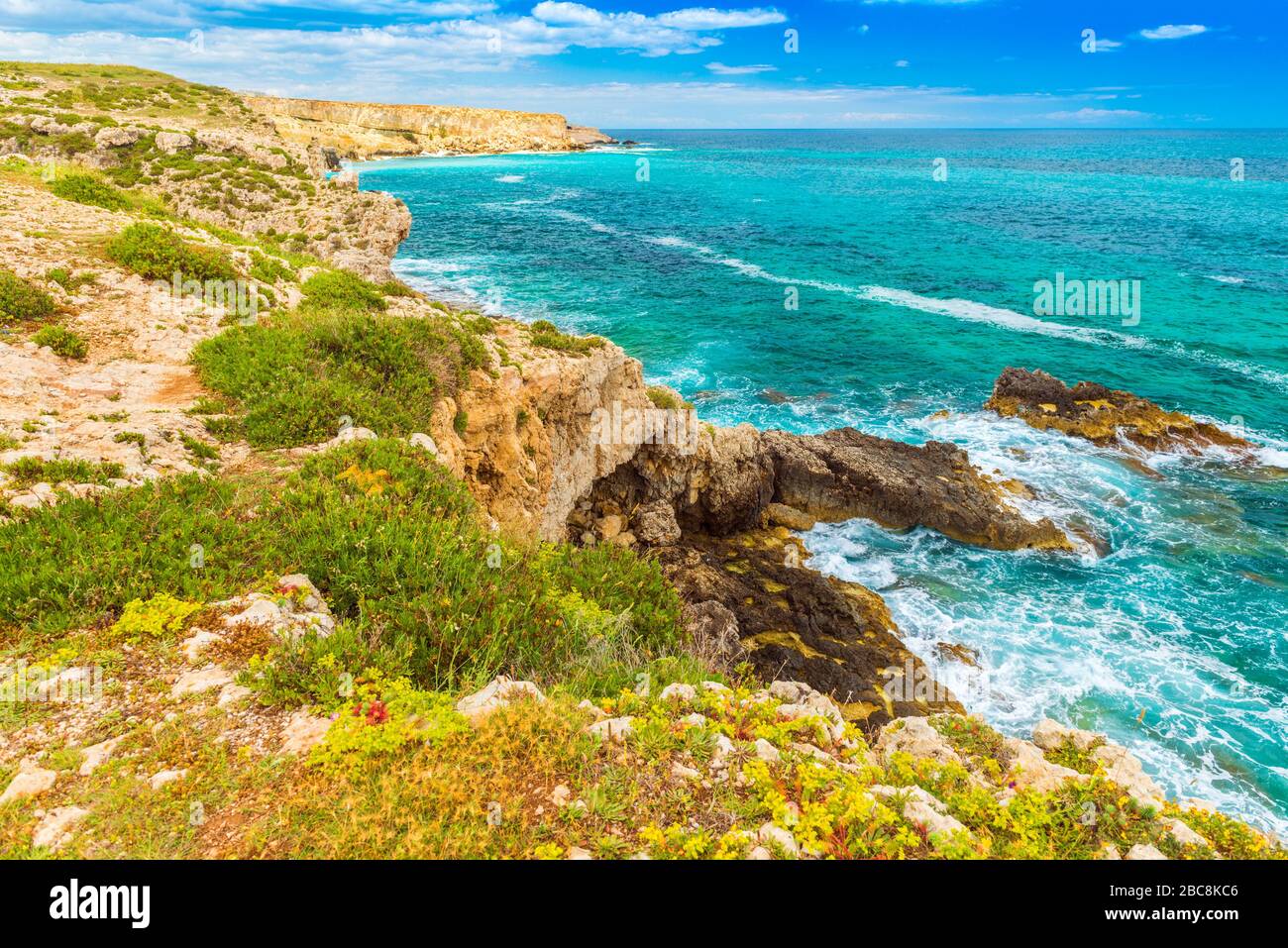 Beautiful scenery in Syracuse, Sicily, Italy. Picturesque Italian coast ...