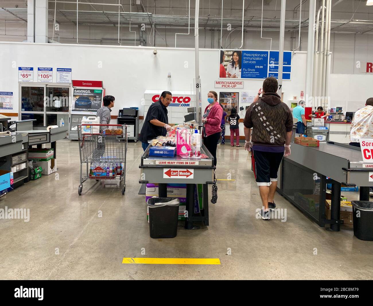 Special lines social distancing for shoppers at Costco during COVID-19 ...
