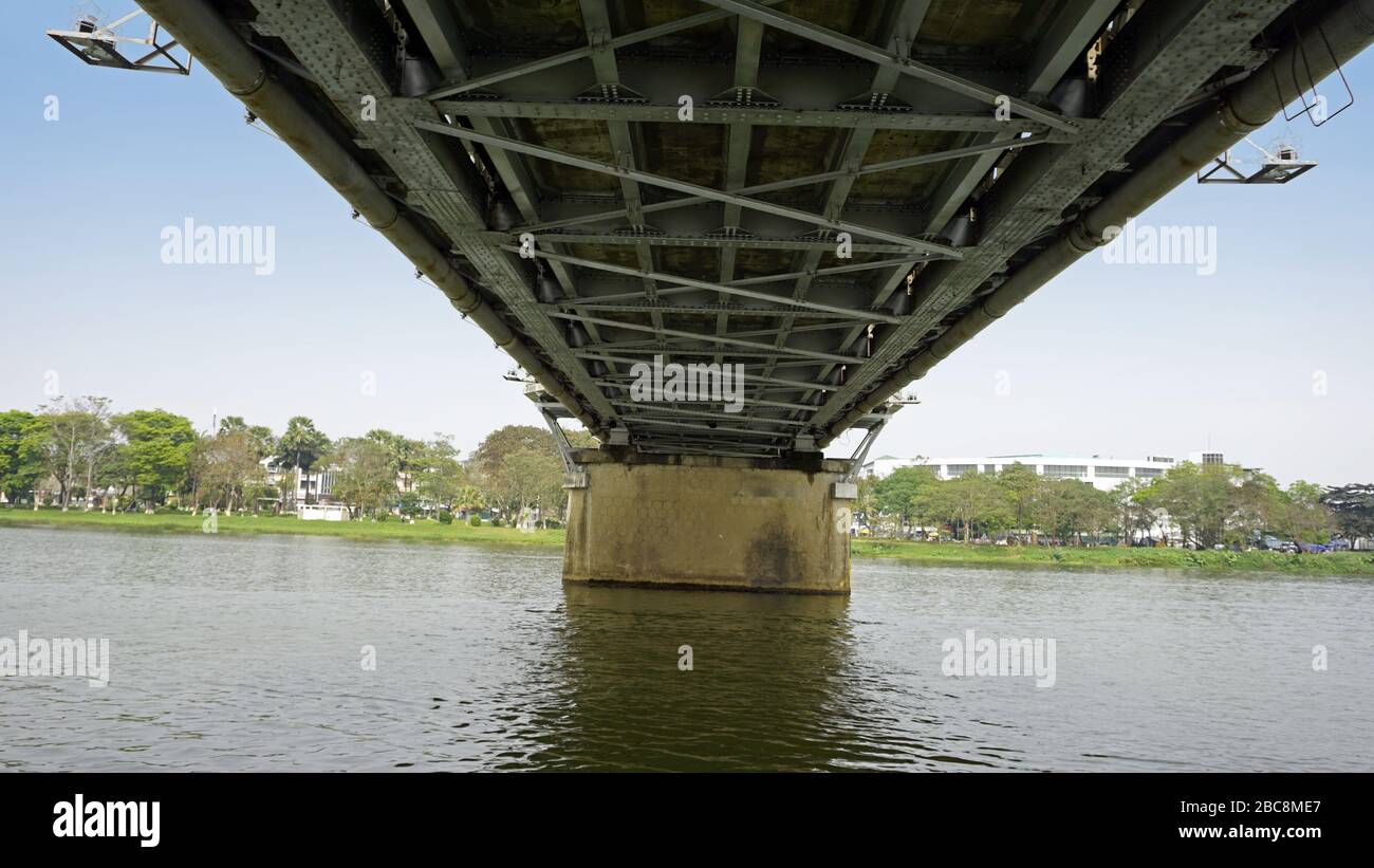 metal bridge over perfume river in hue Stock Photo - Alamy