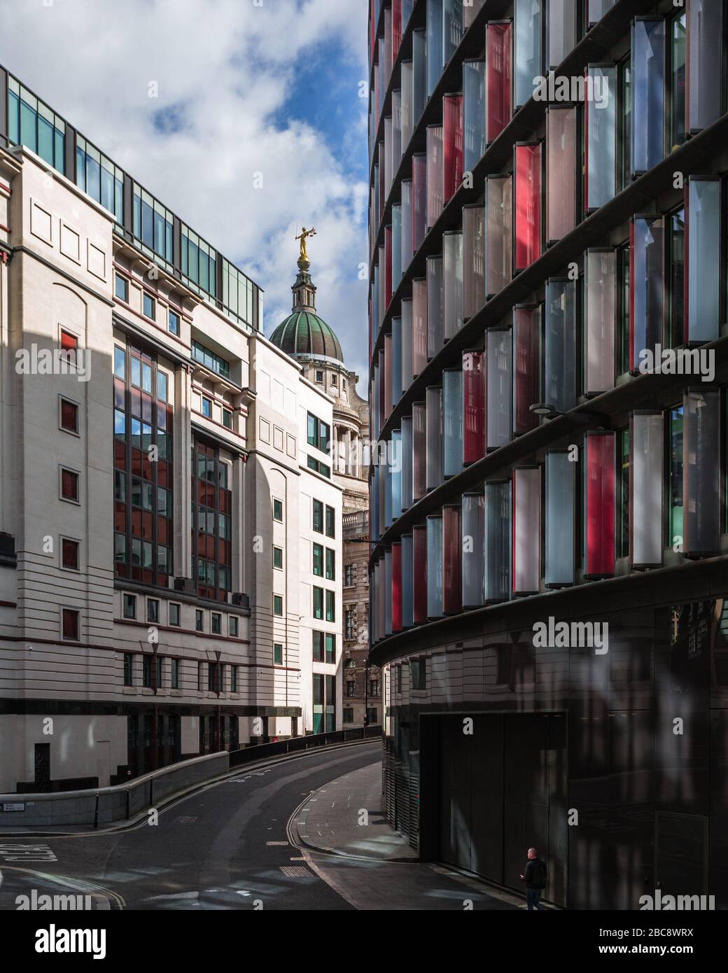 Lone worker office hi-res stock photography and images - Alamy