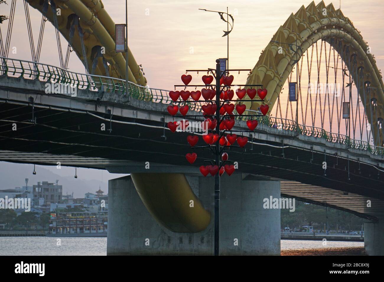 famous dragon bridge in da nang in vietnam Stock Photo - Alamy