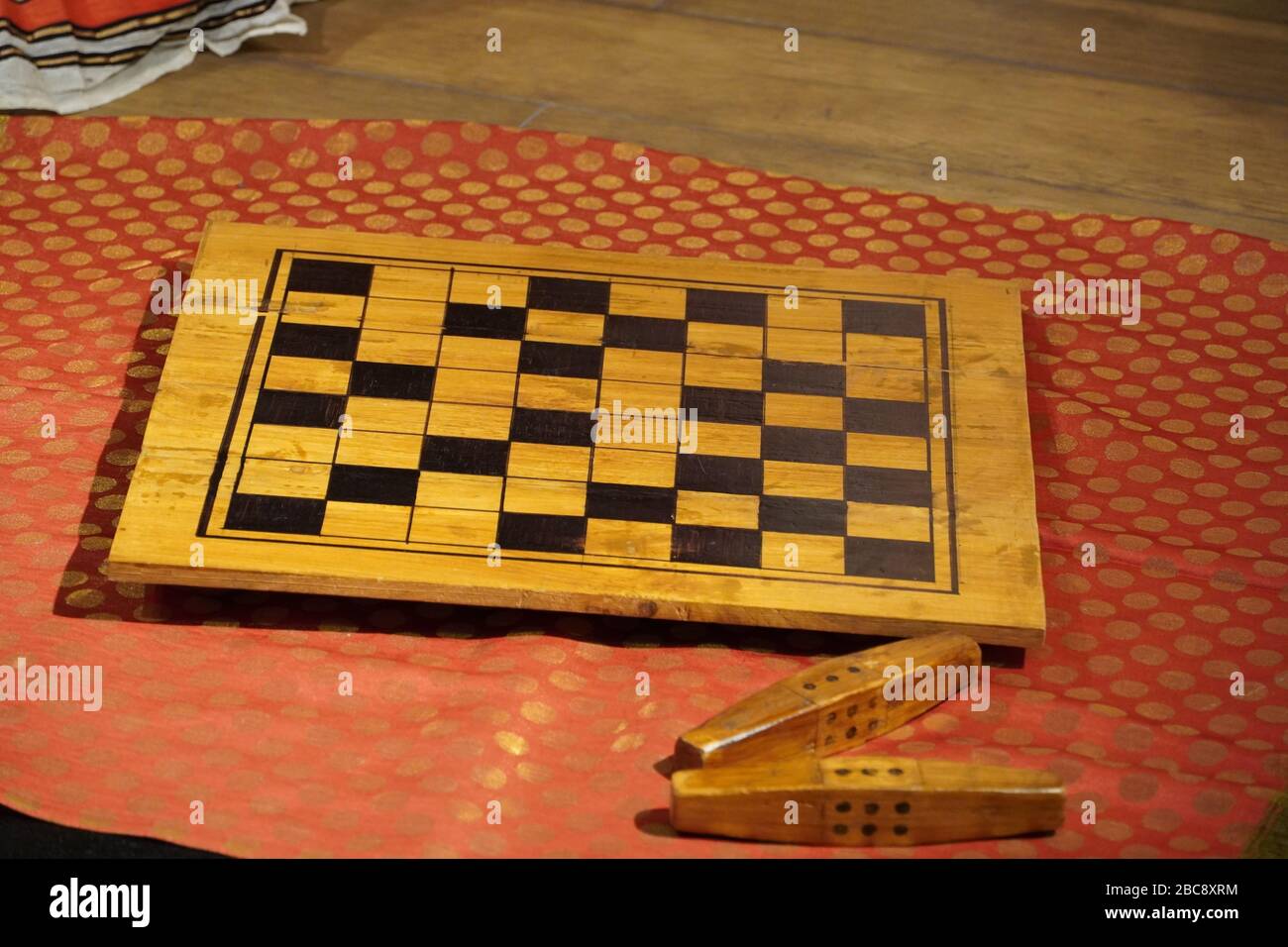 Traditional indian board game hi-res stock photography and images - Alamy