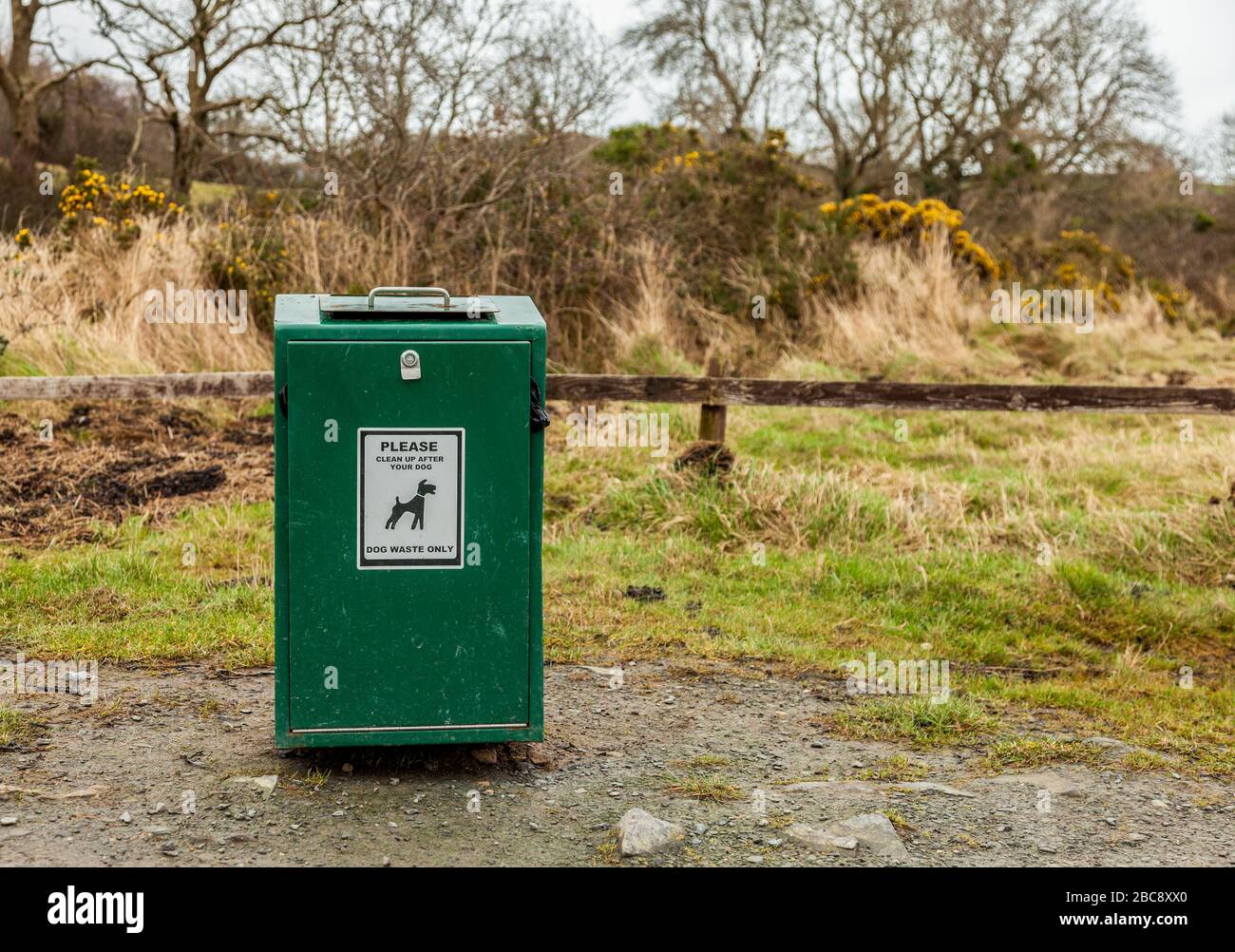 Dog Waste Receptacle High Resolution Stock Photography and Images - Alamy