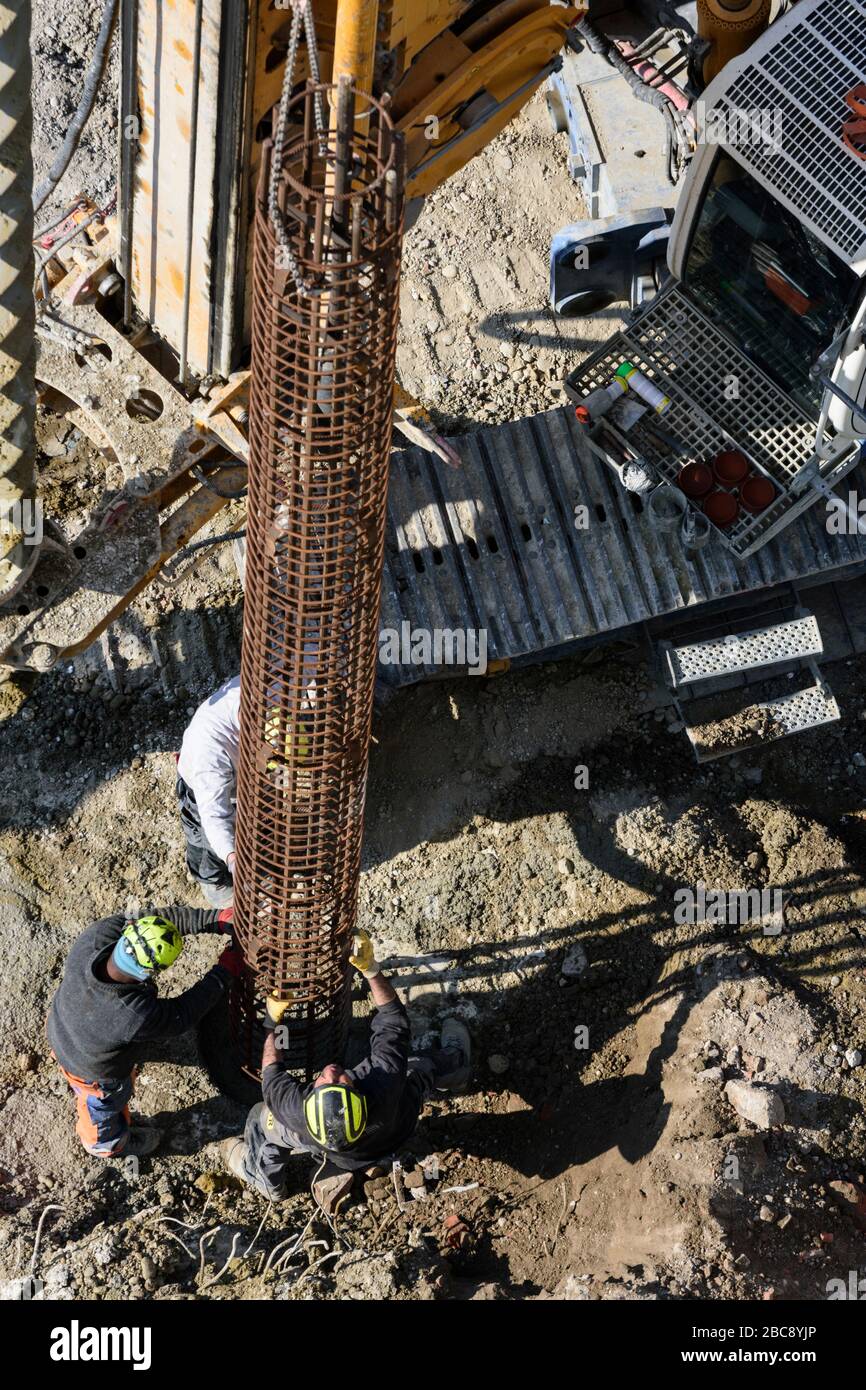 Construction site continuous flight auger hi-res stock photography and ...