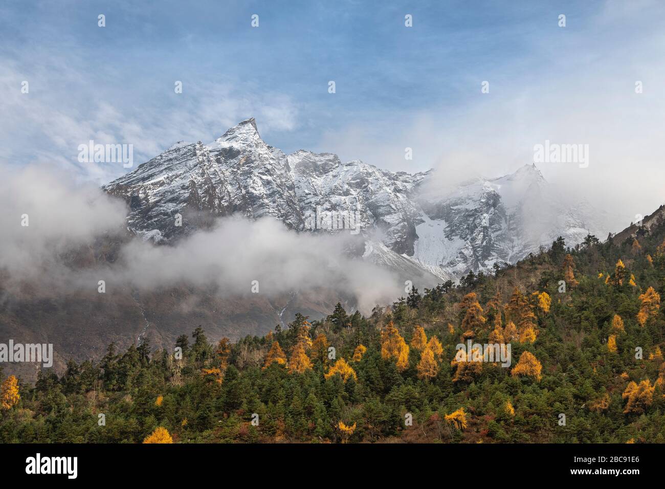View of the Taninga Danda in Nepal Stock Photo - Alamy