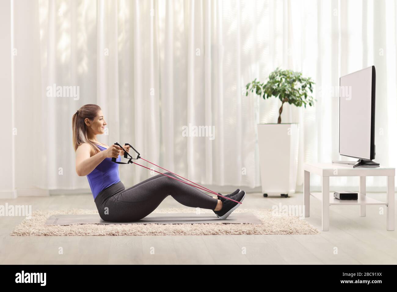 Resistance training at home hi-res stock photography and images - Alamy