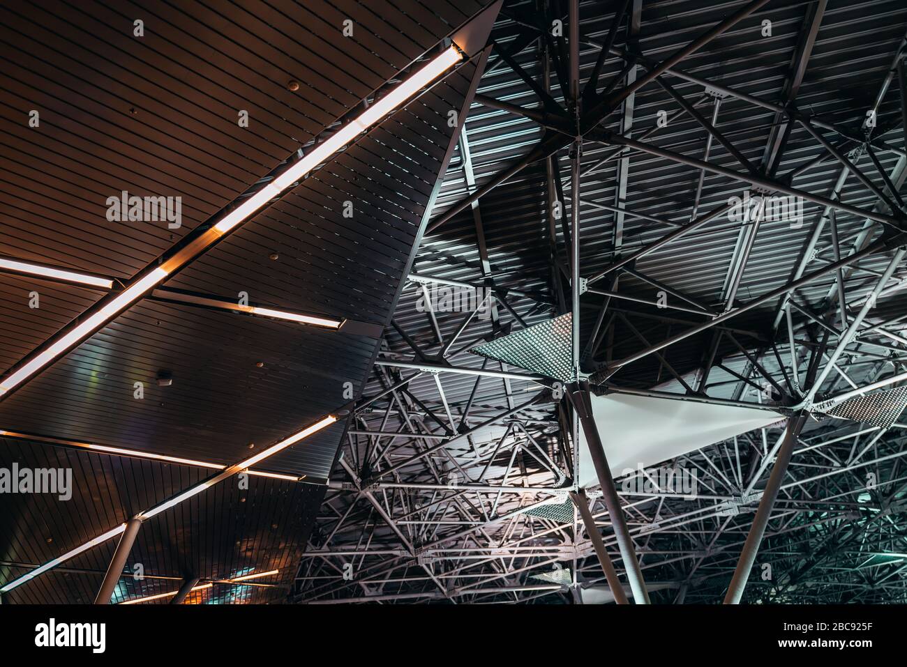 Airport commercial design modern city ceiling hi-res stock photography ...