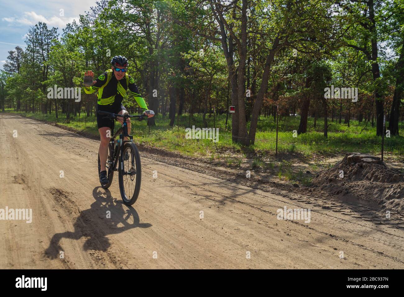 Gravel bike ride hi-res stock photography and images - Alamy