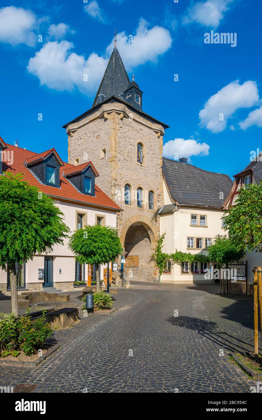 Untertor in the historic old town of Meisenheim am Glan, well-preserved ...