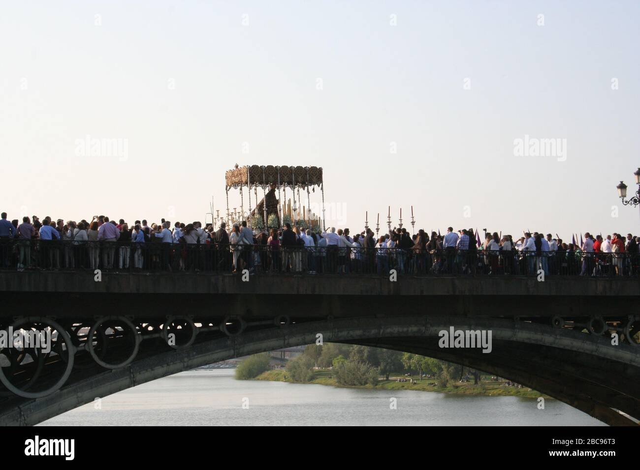 Our lady of hope macarena hi-res stock photography and images - Alamy
