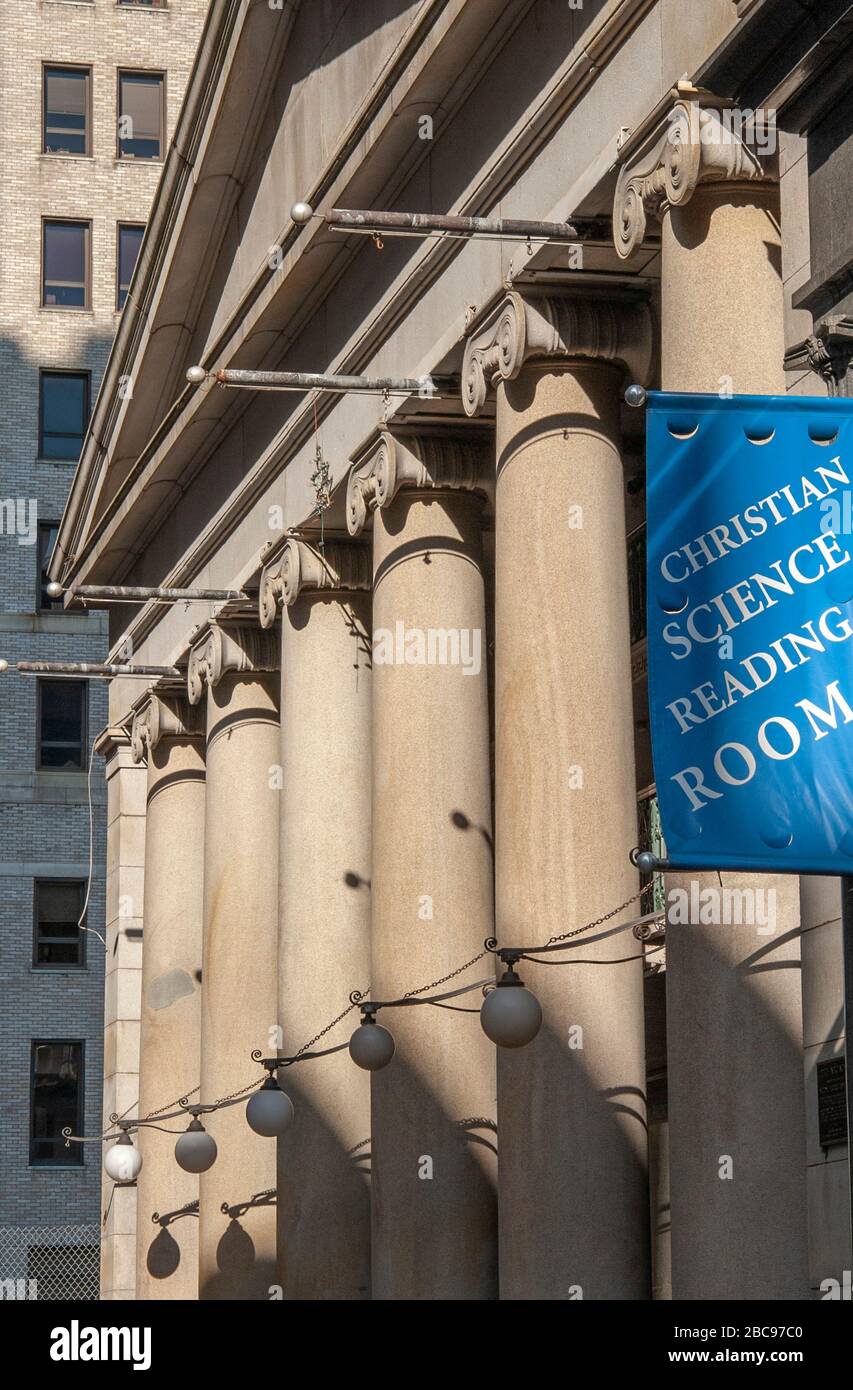 Roger williams rhode island founder hi-res stock photography and images ...