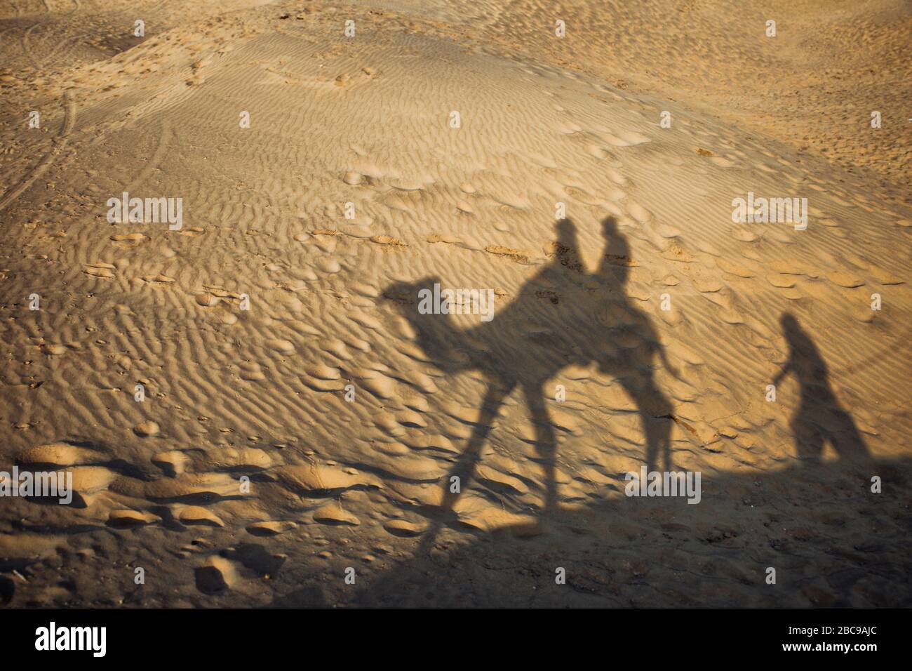 Shadow people india hi-res stock photography and images - Alamy
