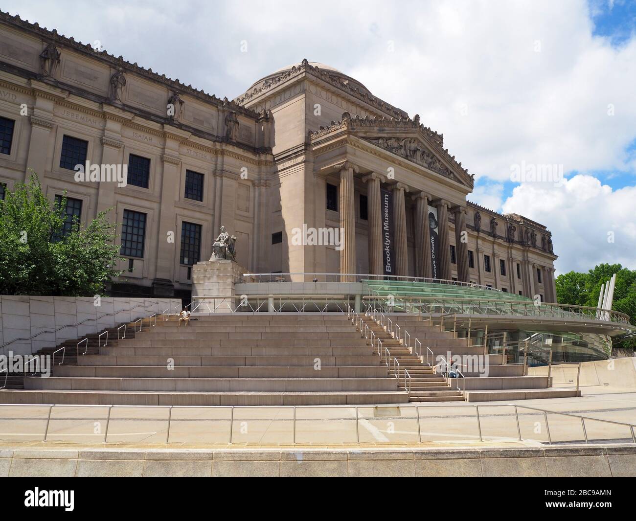 The Brooklyn Museum, Brooklyn, New York, USA Stock Photo - Alamy