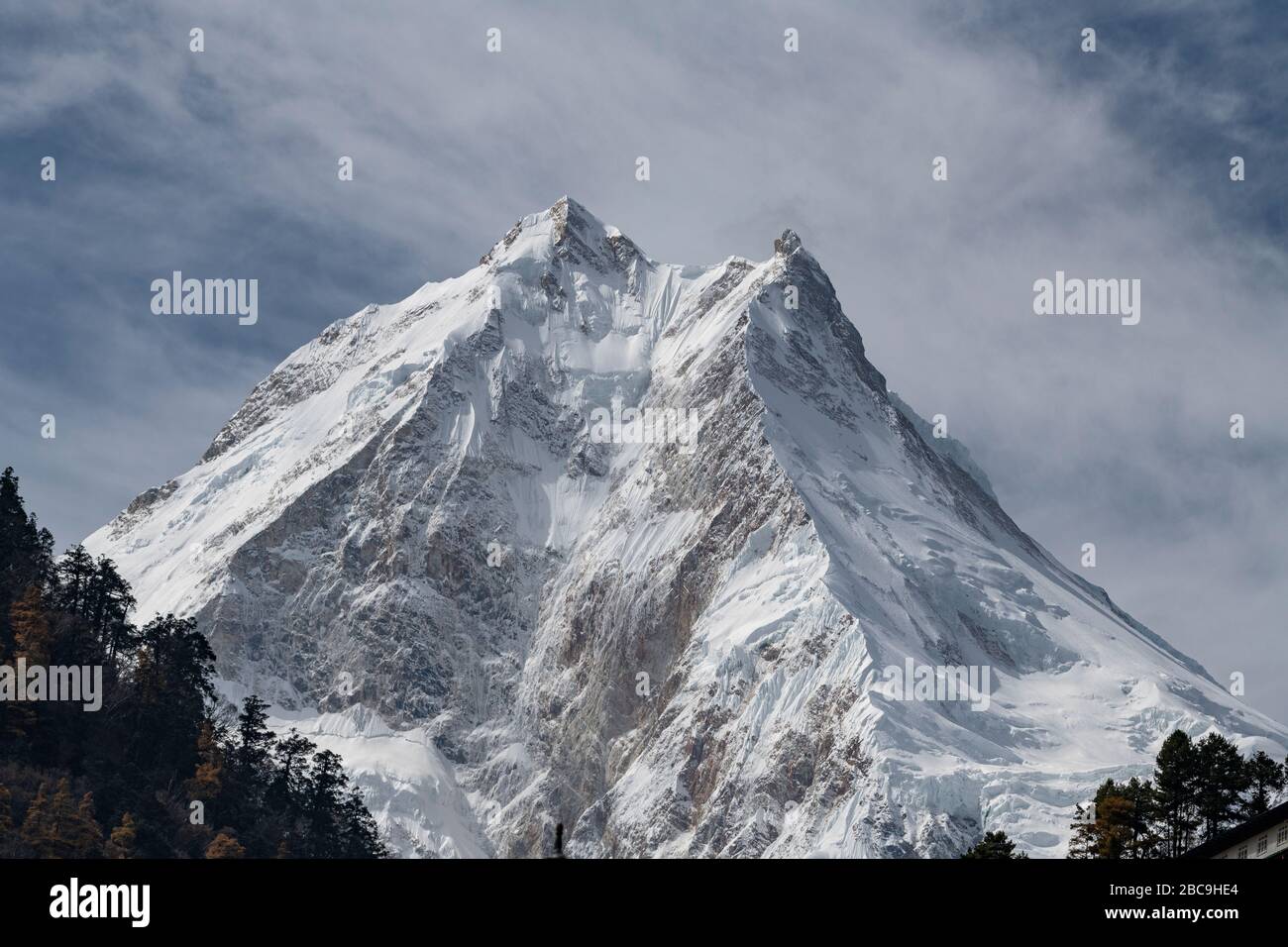 View of the Manaslu Stock Photo - Alamy