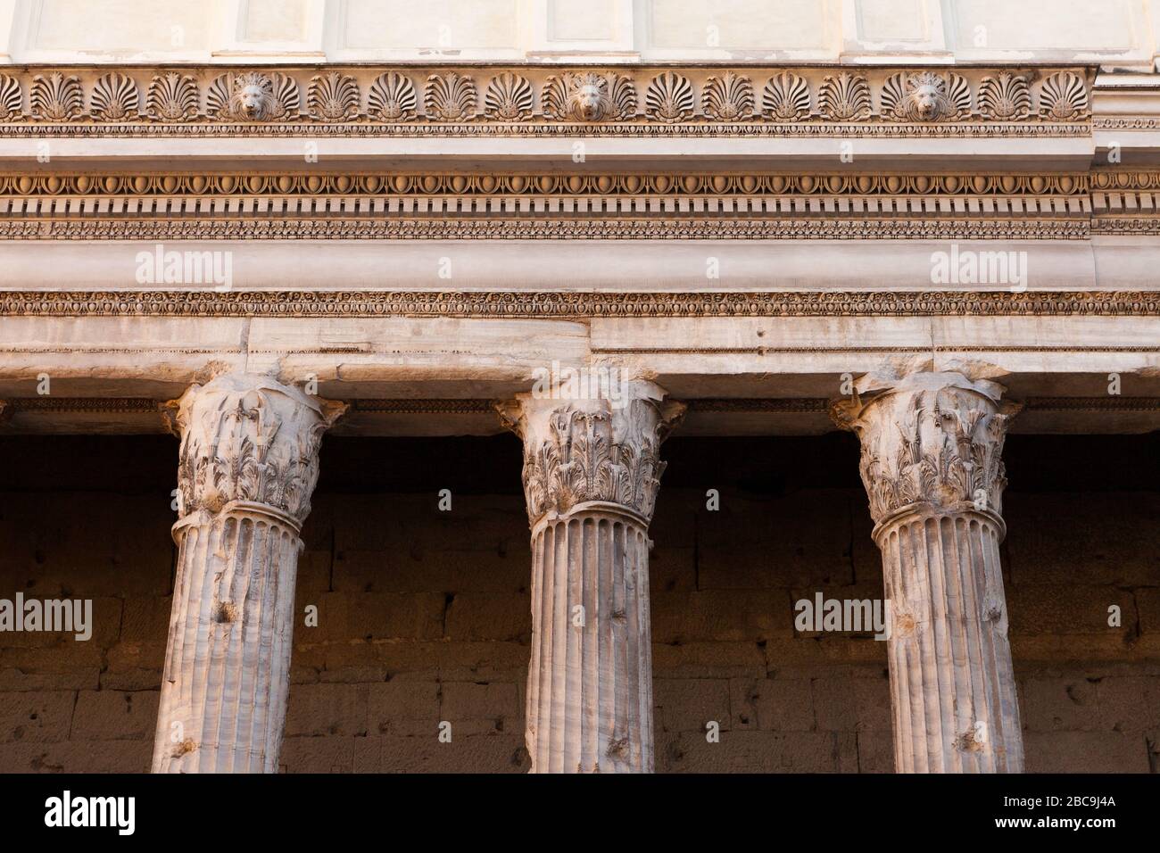 The temple of hadrian hadrianeum hadrian is roman temple hi-res stock ...