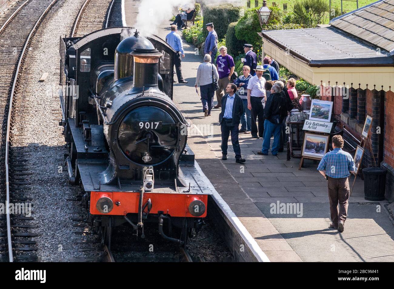 A steam train on the Llangollen railway Stock Photo - Alamy