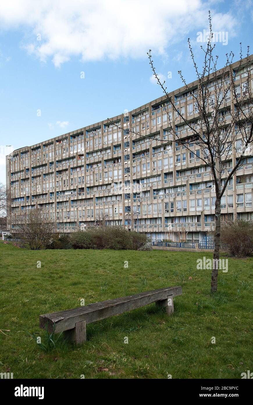 London docklands 1970s hi-res stock photography and images - Alamy