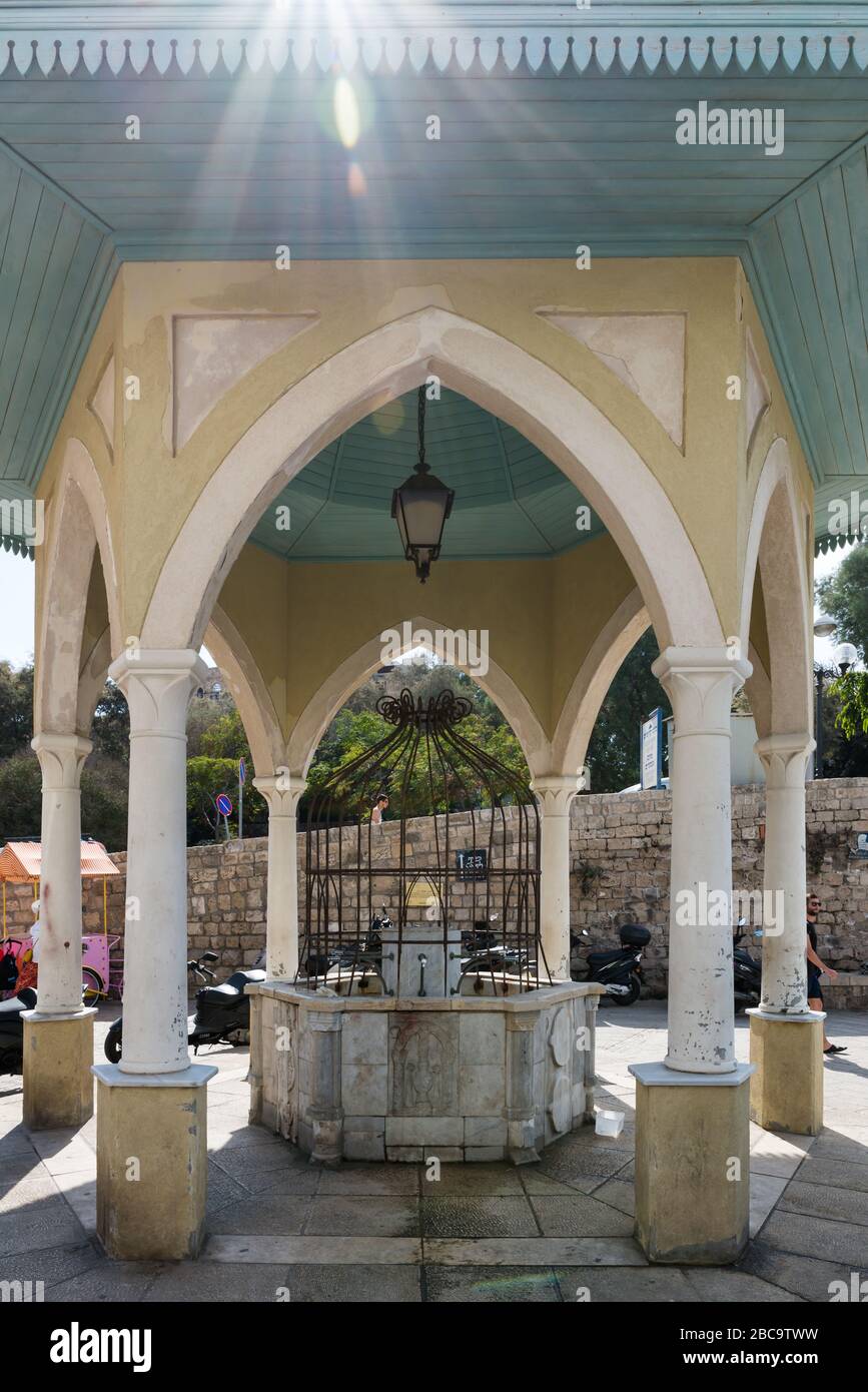 Ancient water well israel hi-res stock photography and images - Alamy