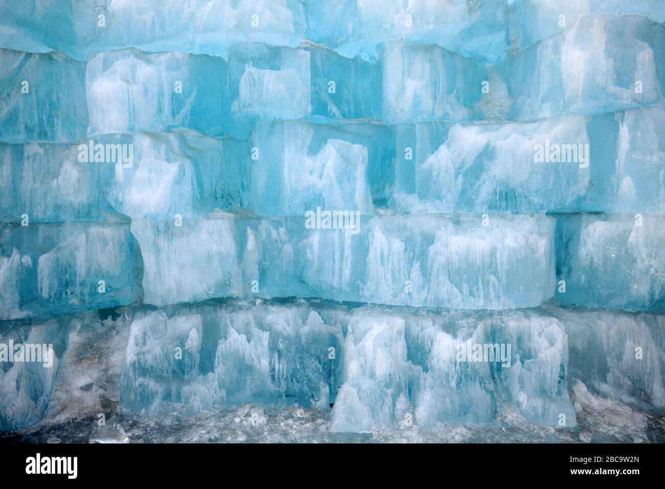 Ice cubes piled up, close-up Stock Photo - Alamy
