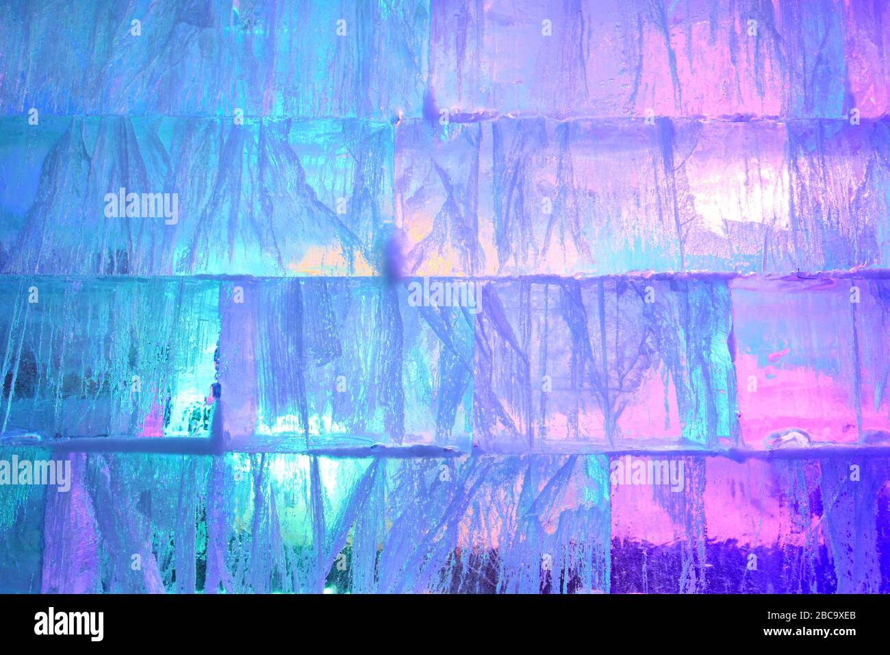 Ice cubes piled up, close-up Stock Photo - Alamy