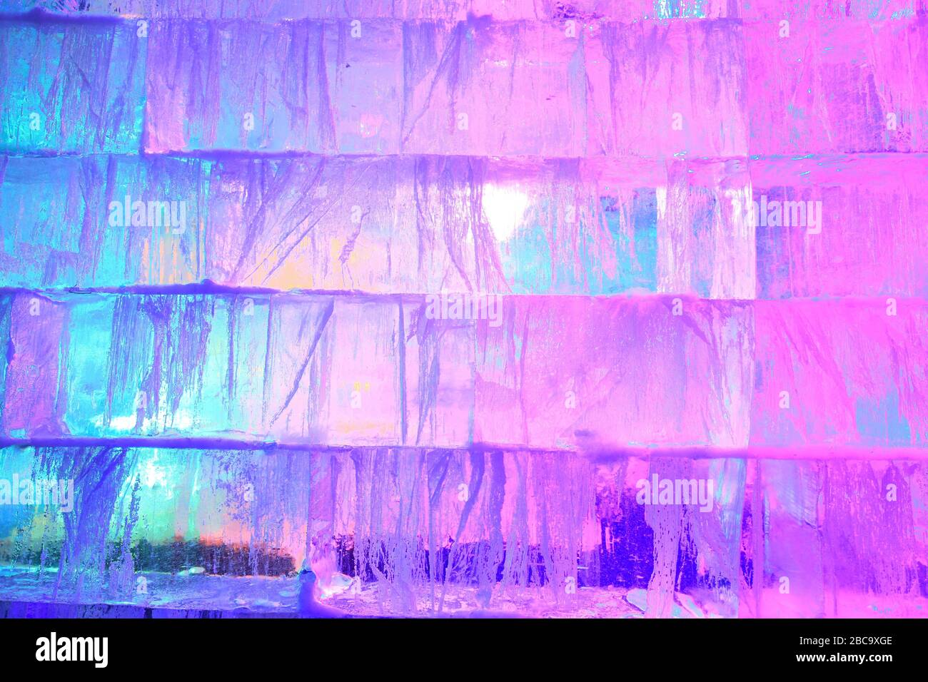 Ice cubes piled up, close-up Stock Photo - Alamy