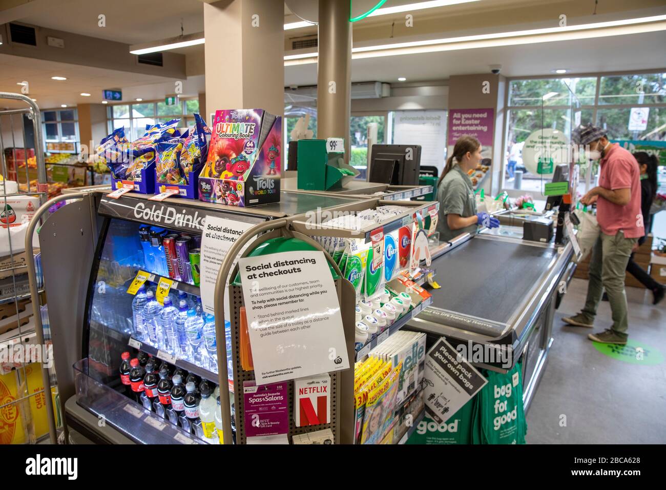 Australian supermarket checkouts hi-res stock photography and images ...