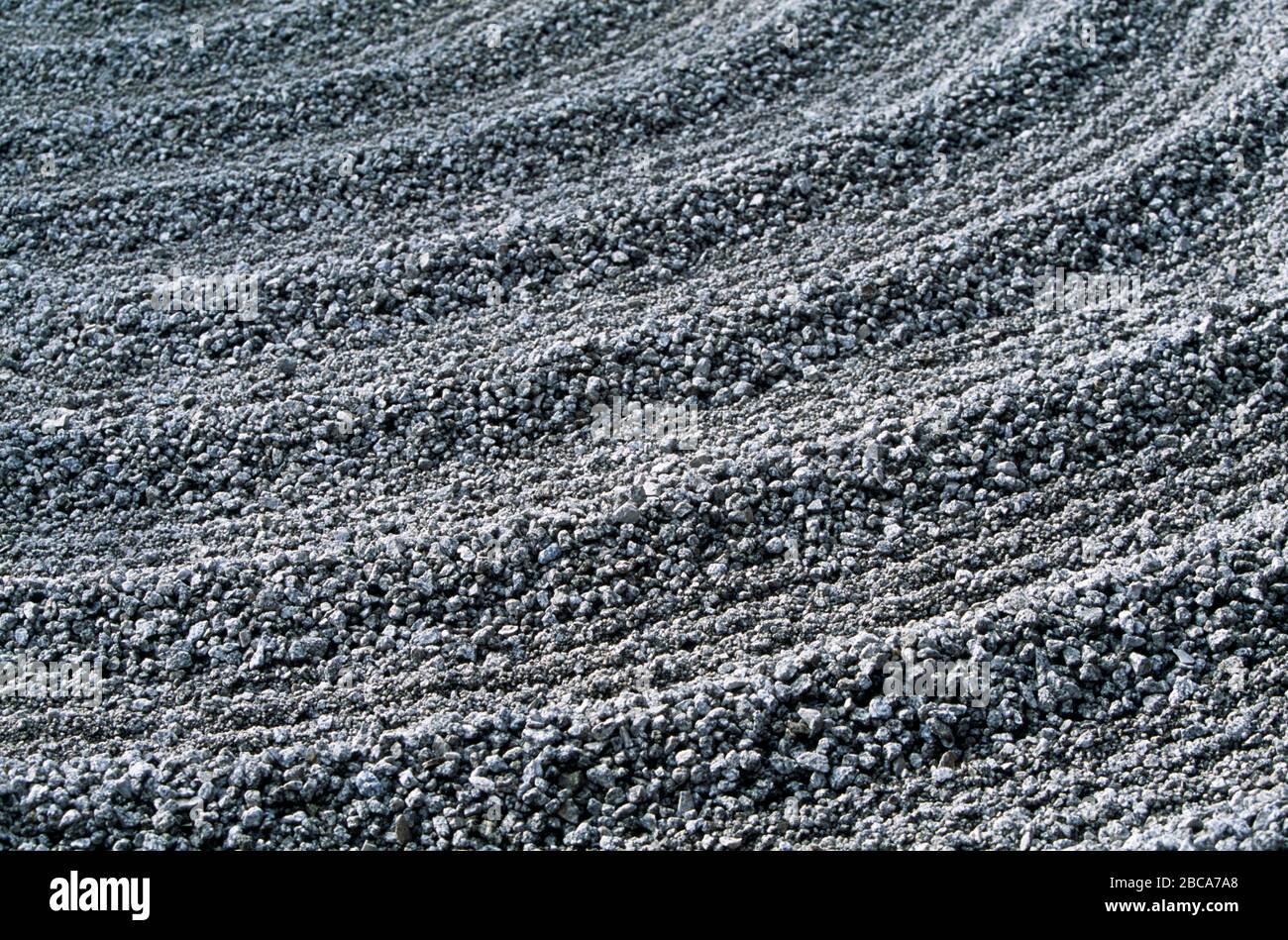 Raked sand pattern at a Zen garden known as the Garden of Solitary ...