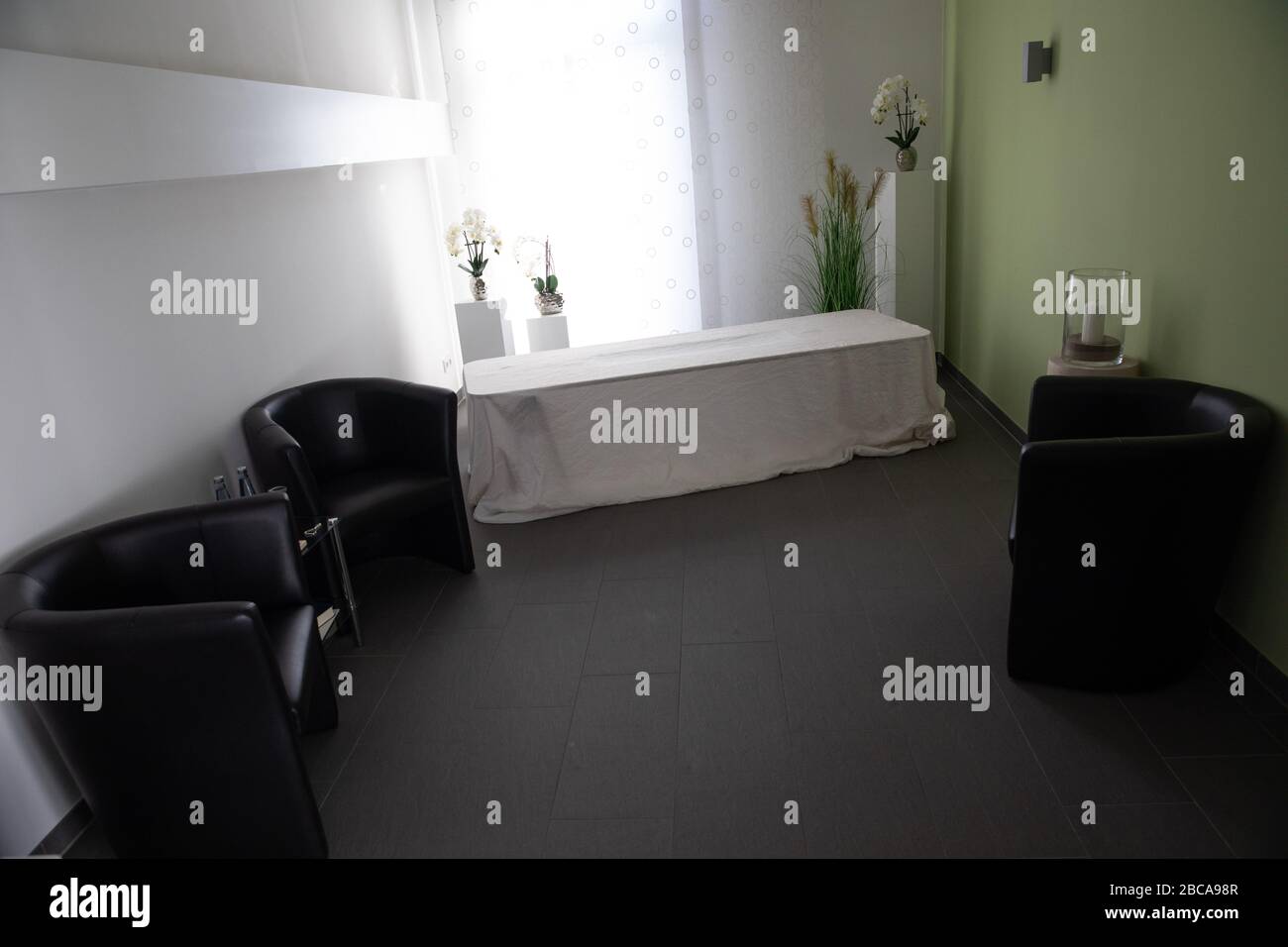Mourning centre hi-res stock photography and images - Alamy