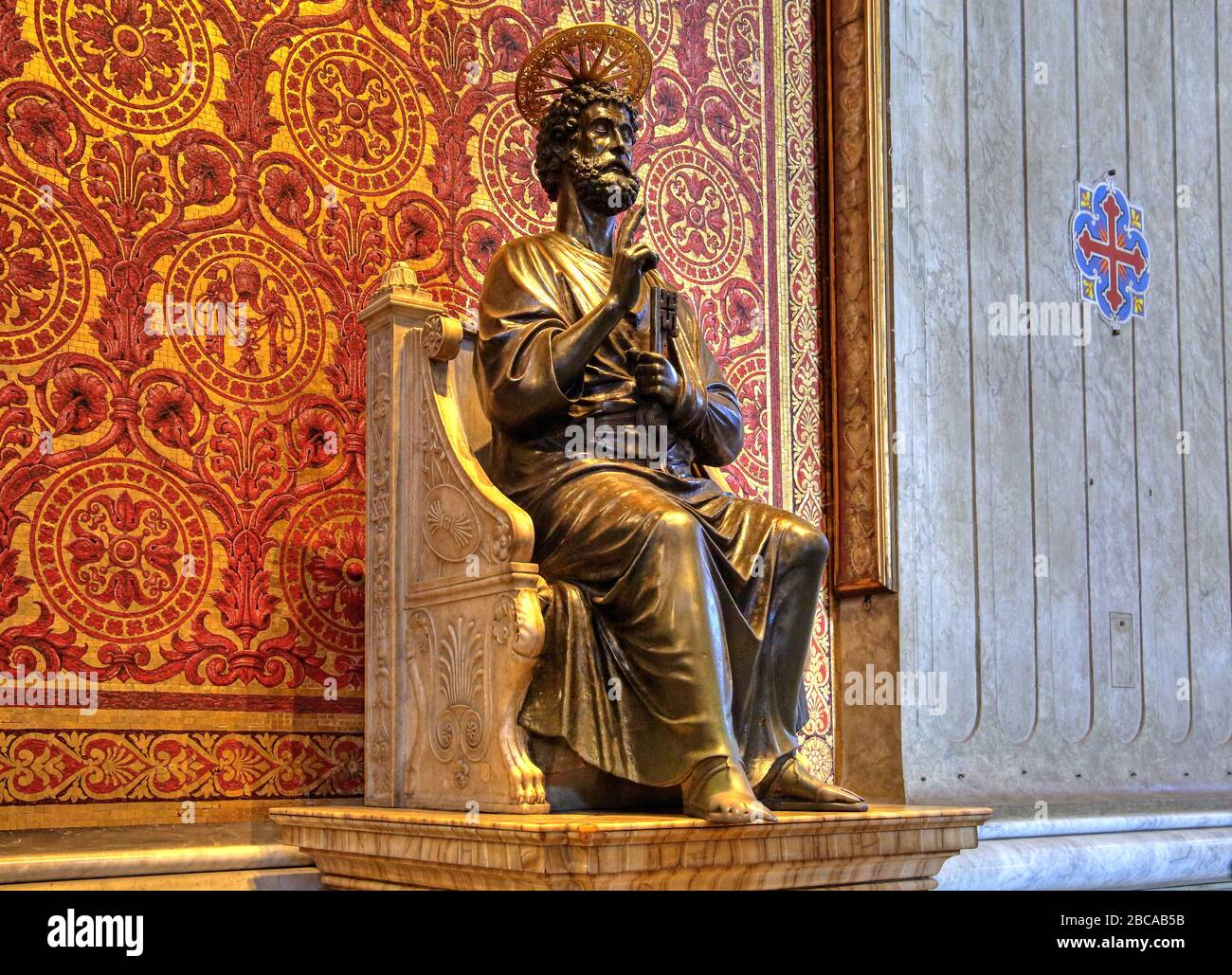 Statue of Saint Peter in St. Peter's Basilica, Rome, Lazio, central ...