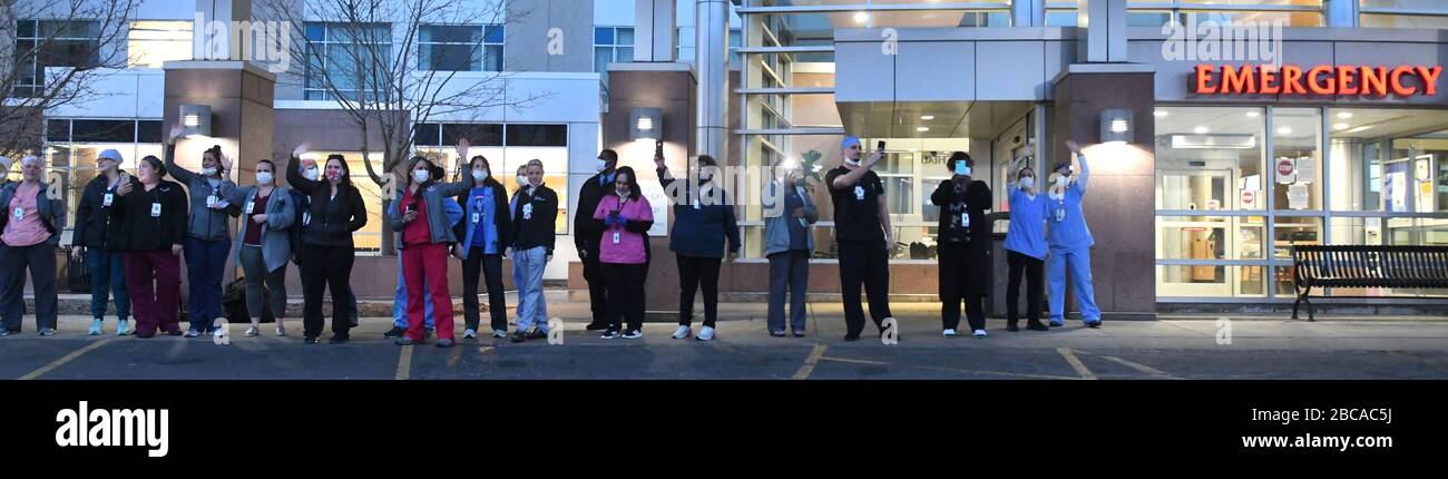 Hospital emergency room packed hi-res stock photography and images - Alamy