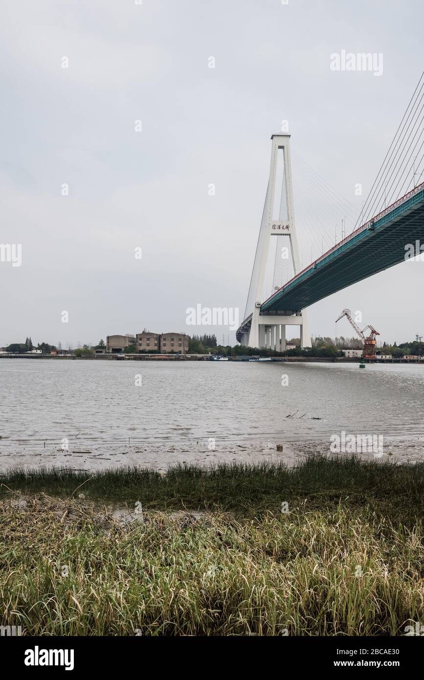 Under the pier at concrete ground Stock Photo - Alamy
