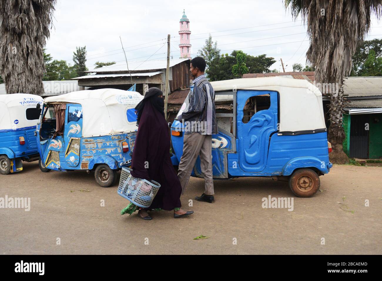 A veiled Ethiopian Muslim woman in Oromia, Ethiopia Stock Photo - Alamy