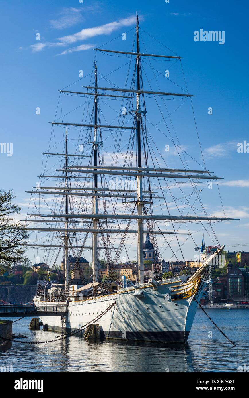 Sweden, Stockholm, Gamla Stan, Old Town, sailing ship Chapman, dawn ...