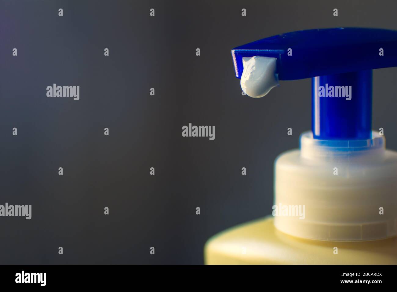 Dripping out hi-res stock photography and images - Alamy