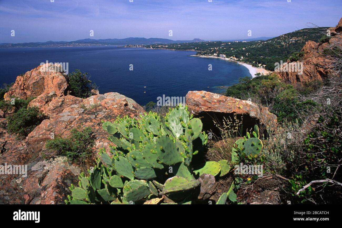 Landing beach in Provence Stock Photo - Alamy