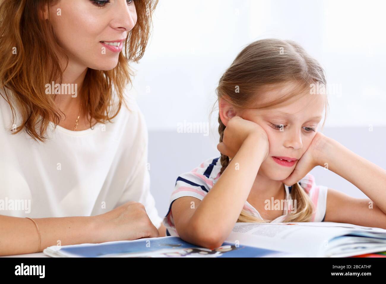 Child read reading magazine hi-res stock photography and images - Alamy
