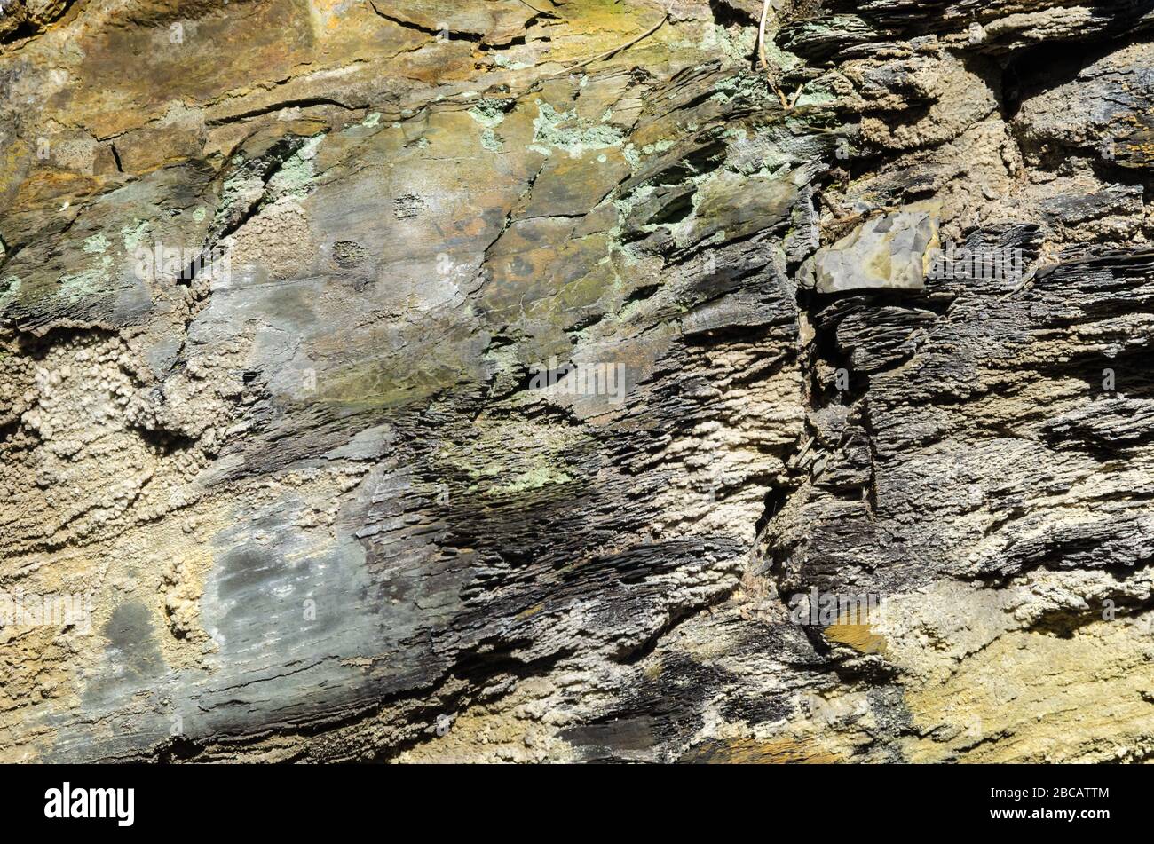 Schist rock wall hi-res stock photography and images - Alamy